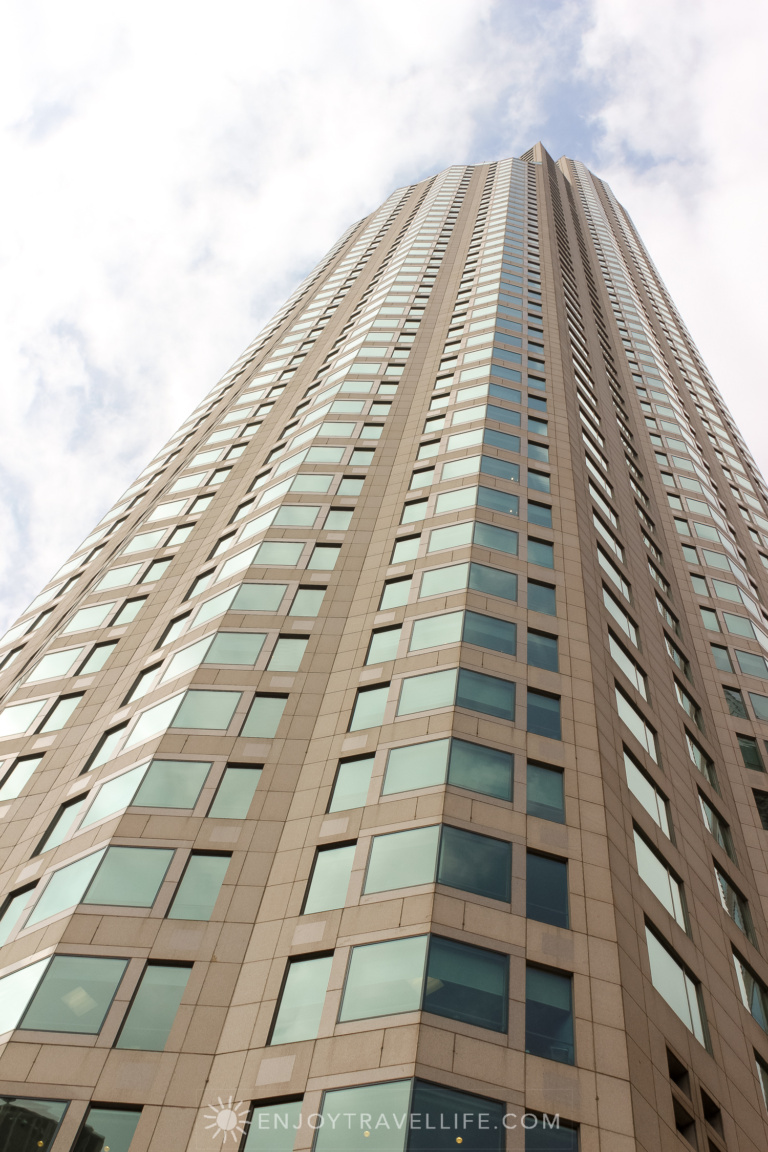 Where to Find the Best Views of Downtown Los Angeles - OUE Skyspace