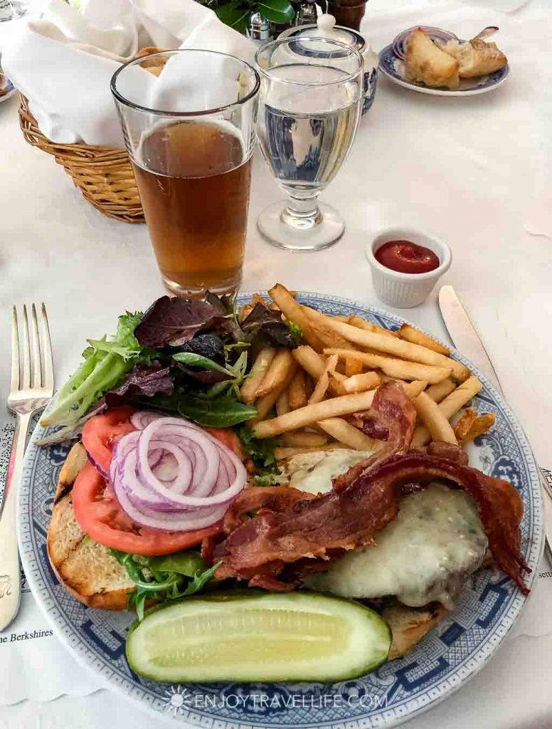 Red Lion Inn Restaurant Review: Fine Dining in the Beautiful Berkshires