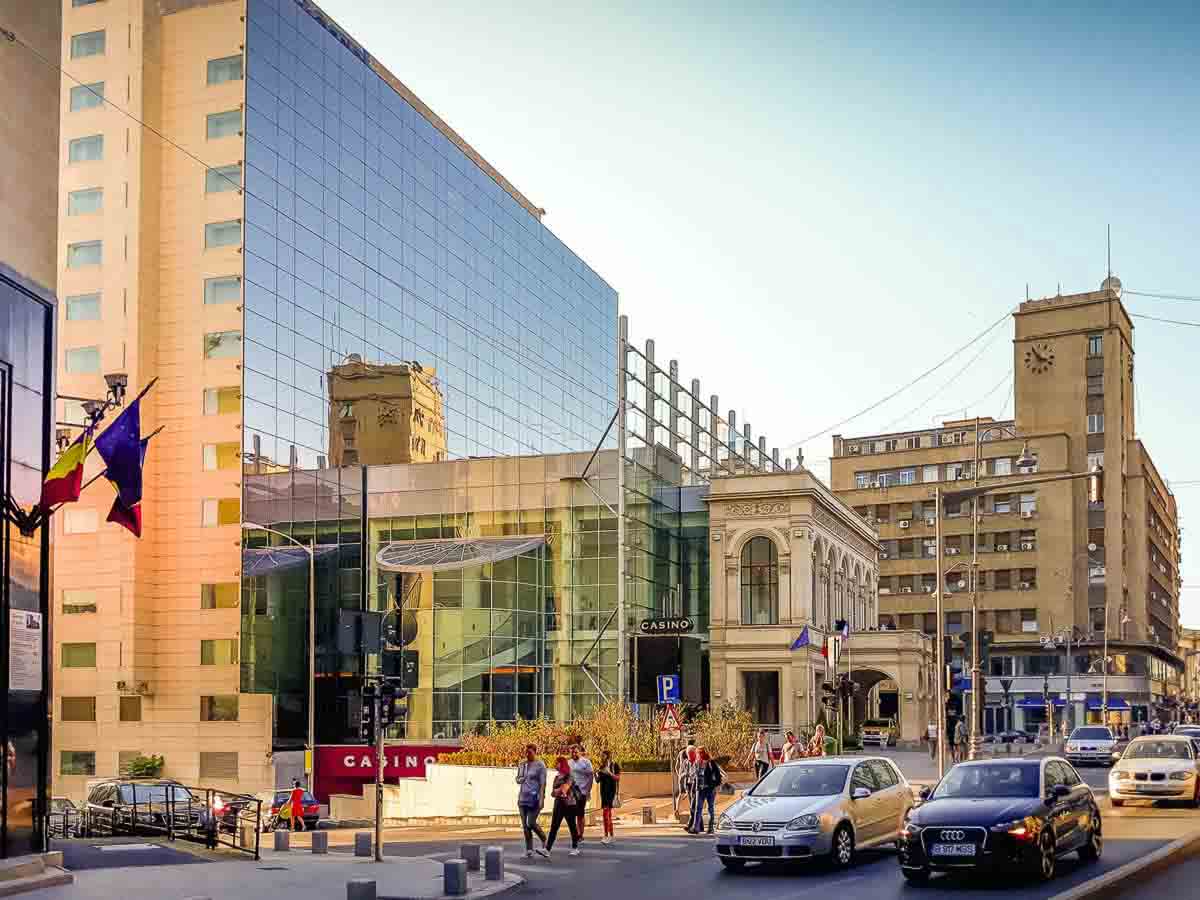 The Best Places for American Expats to Visit - Enjoy Travel Life