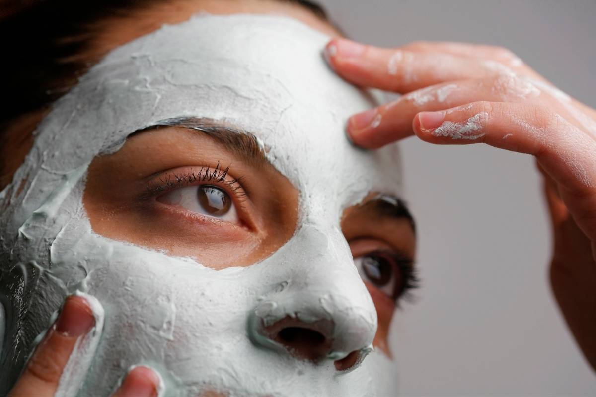 How to Keep Skin Hydrated While You Visit Beautiful Dry Climates