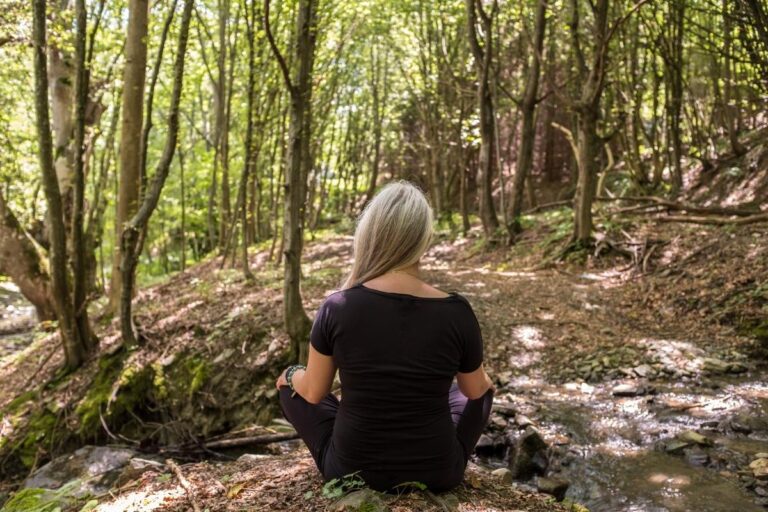 4 Enriching Travel Hobbies You Can Take Up Anywhere You Go!