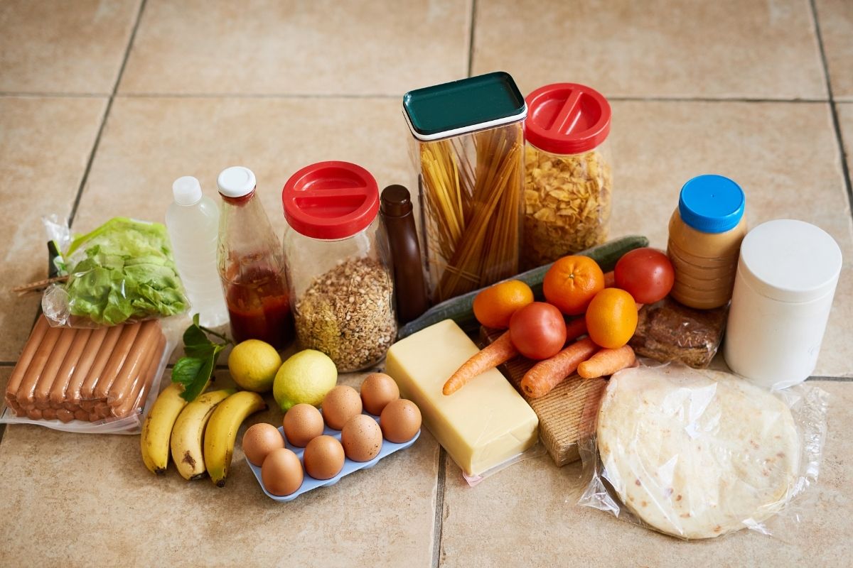 RV Essentials Checklist: Important Things You Need for a Camper Getaway