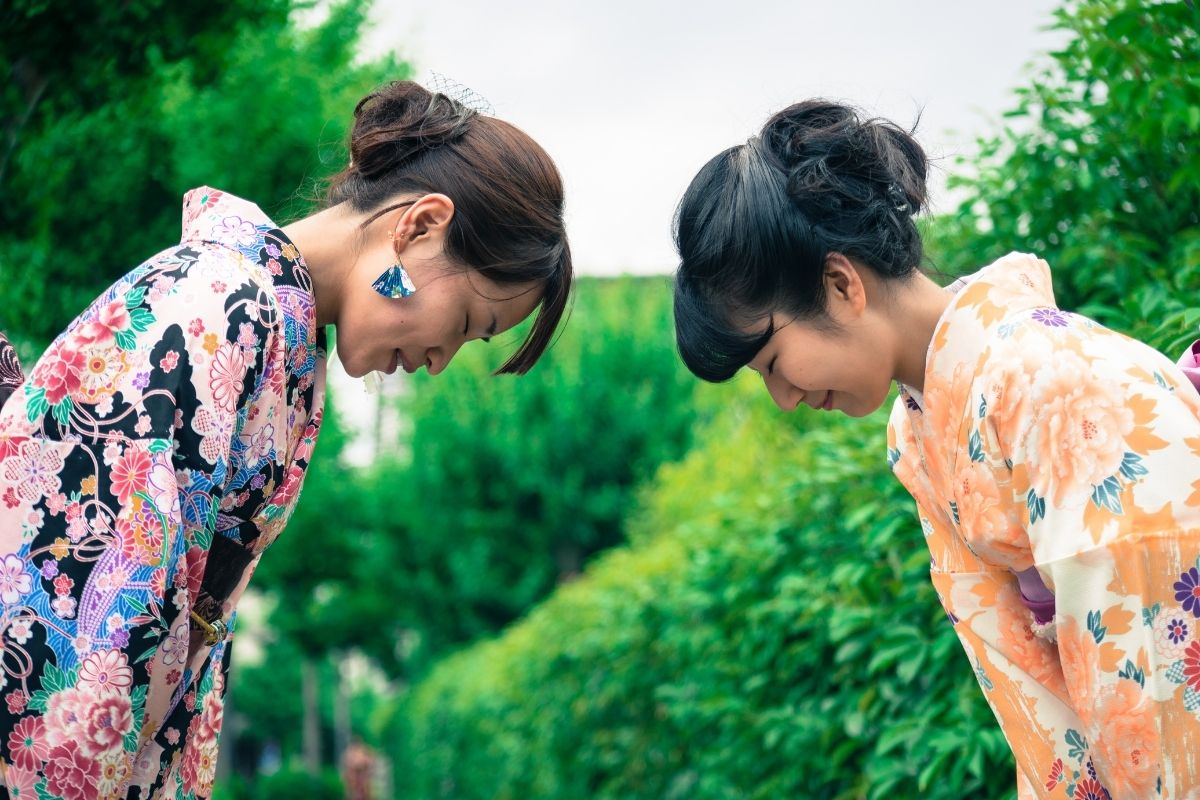 Japanese Chopstick Etiquette: Important Tips & Manners in Japan