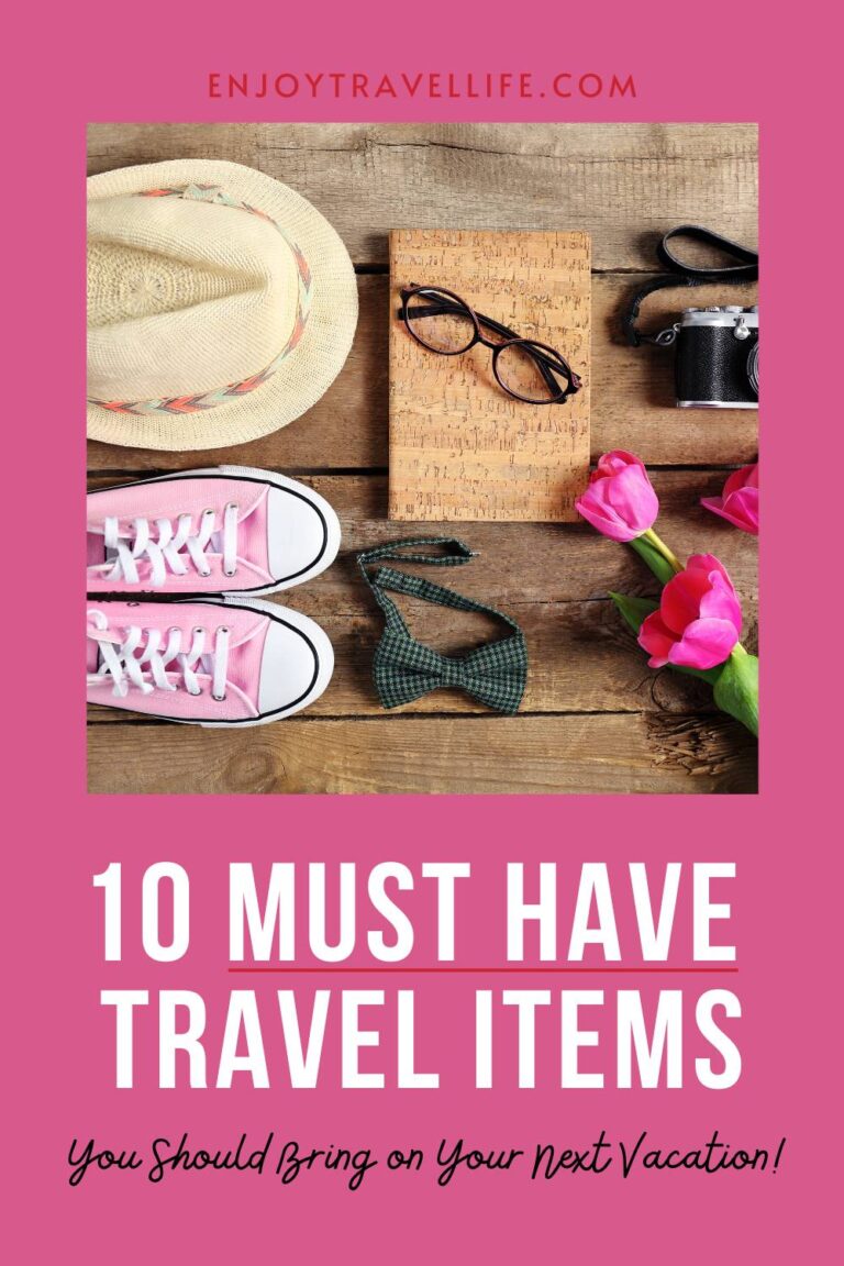 10 Must-Have Travel Items You Should Bring On Your Next Vacation