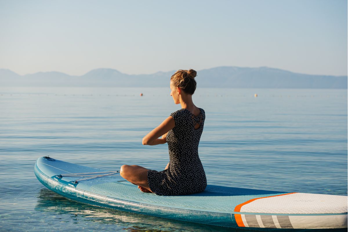5 Benefits of Paddleboarding as a Great Summer Activity