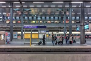 How to Travel Smart: Authentic Guide to Secure Journeys